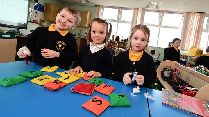 Successful relocation of Maddiston Primary pupils - Falkirk Council